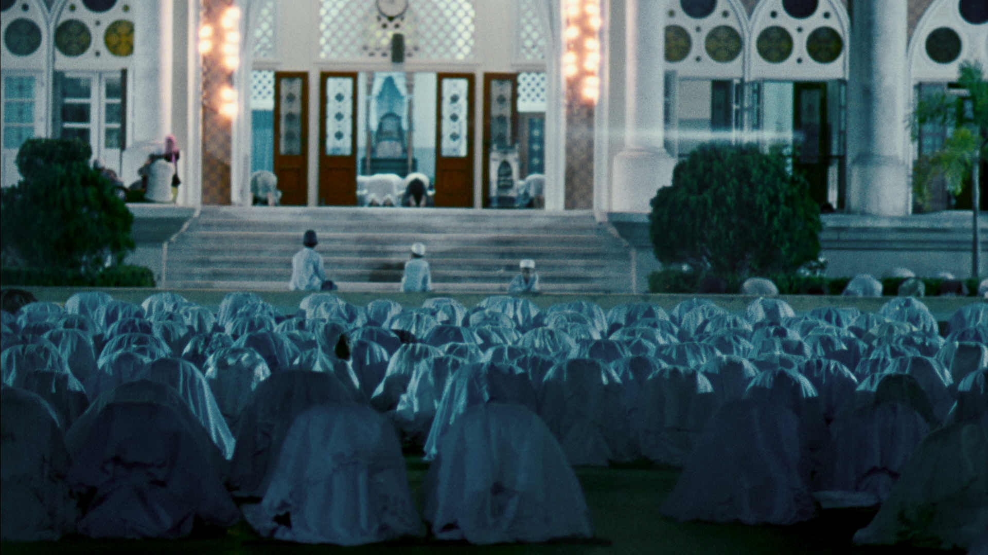 Human Hearts Singed by Southern Conflict, Seen Through Female Director ...