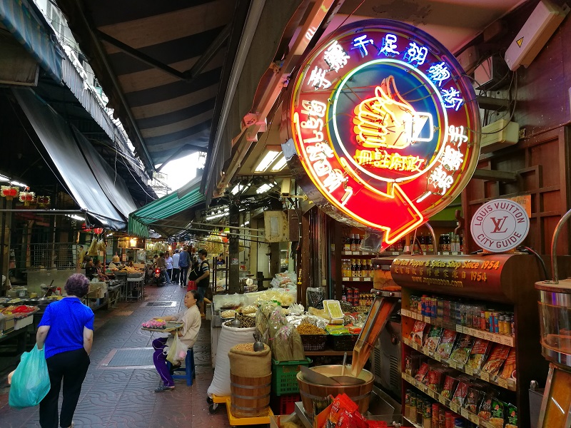 Take a Deeper Taste of Bangkok’s Chinatown