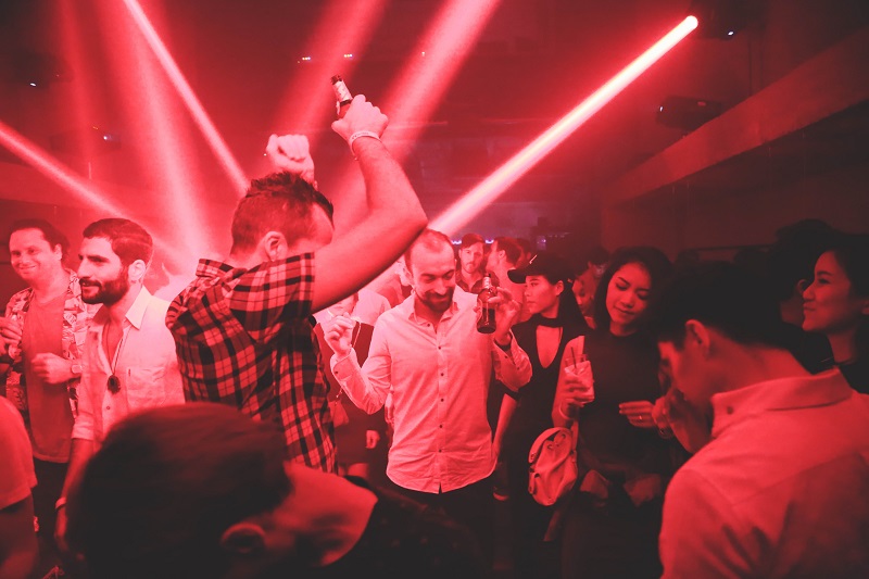 Beam it Up Again as Thonglor Nightclub Turns 1
