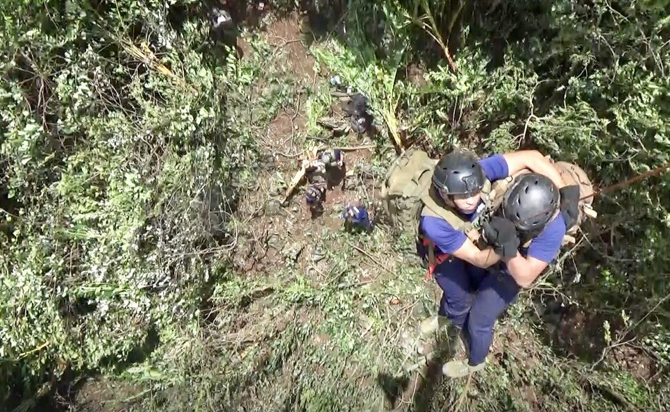 Alternate Cave Entries Sought as Suffocation Risk Grows