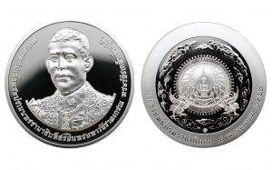 200 Platinum Coronation Coins Sold For 1 Million Baht Each