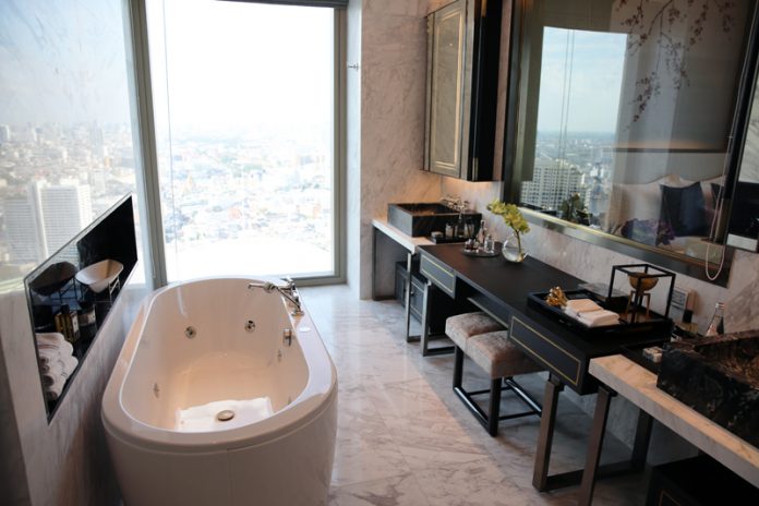 Here’s What the Condo Above Iconsiam Looks Like (and Costs!) (Photos)