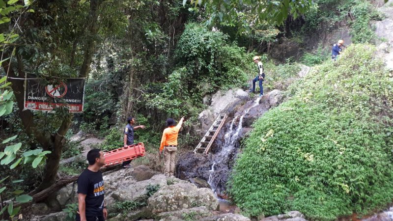 Frenchman Slips, Falls to Death at Koh Samui Waterfall
