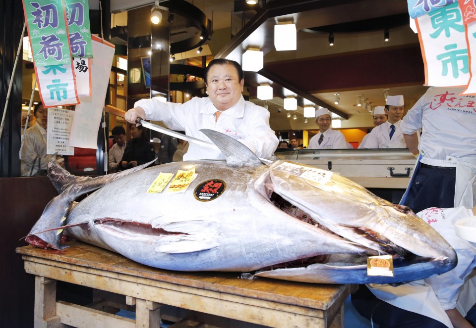 Tuna Fetches $1.8 Million at New Year Auction in Tokyo