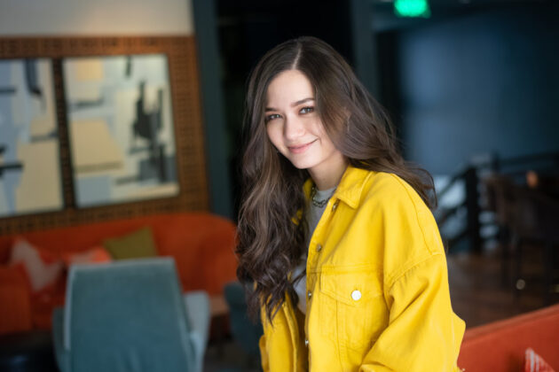 Why I Sing in English: An Interview With Violette Wautier