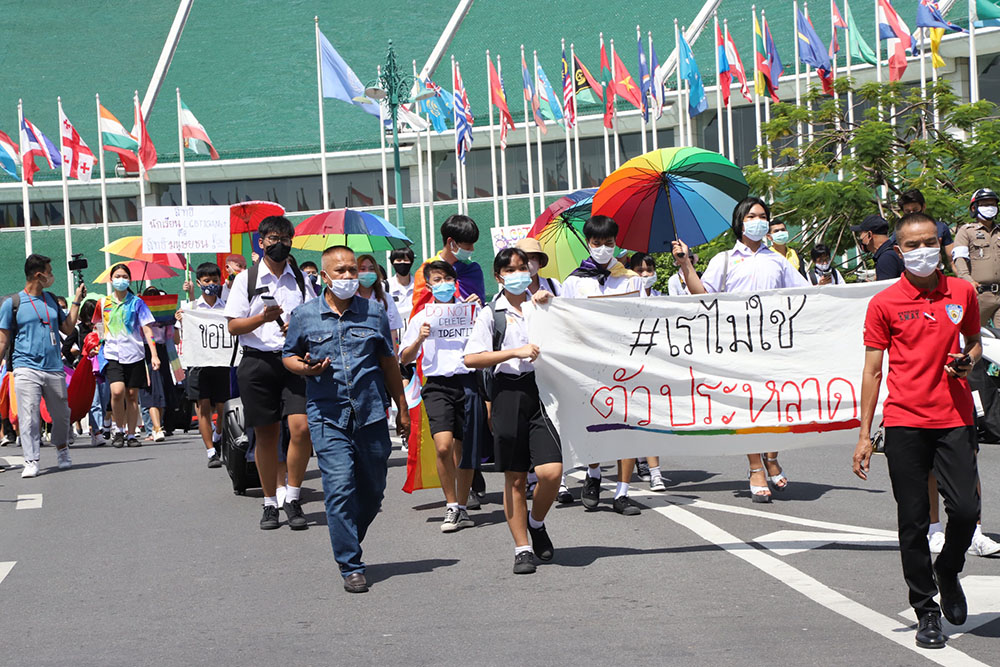 ‘We are Not Freaks,’ Students March for LGBT Equality in Schools