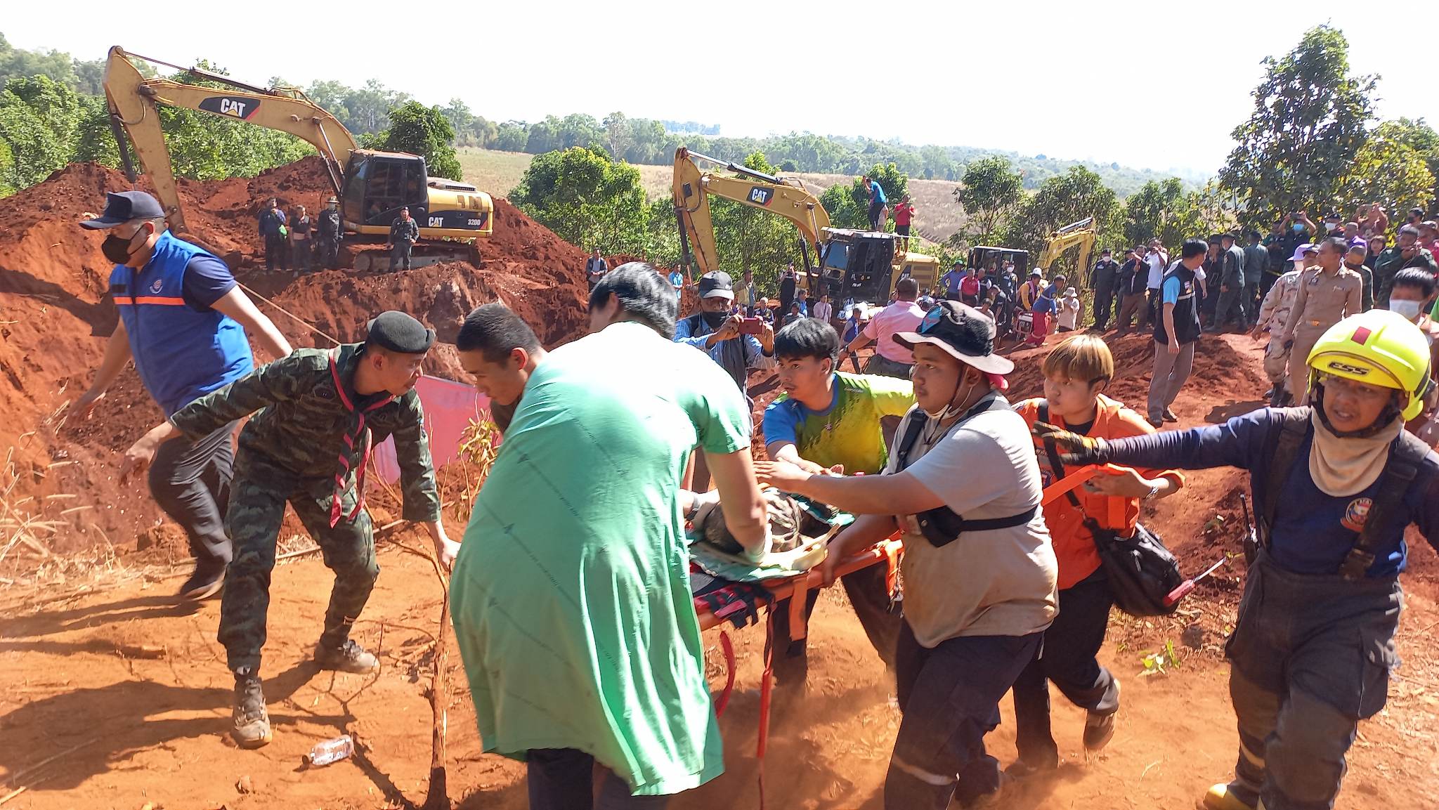 Baby Girl Rescued After Falling Down a 15-Meter Deep Well