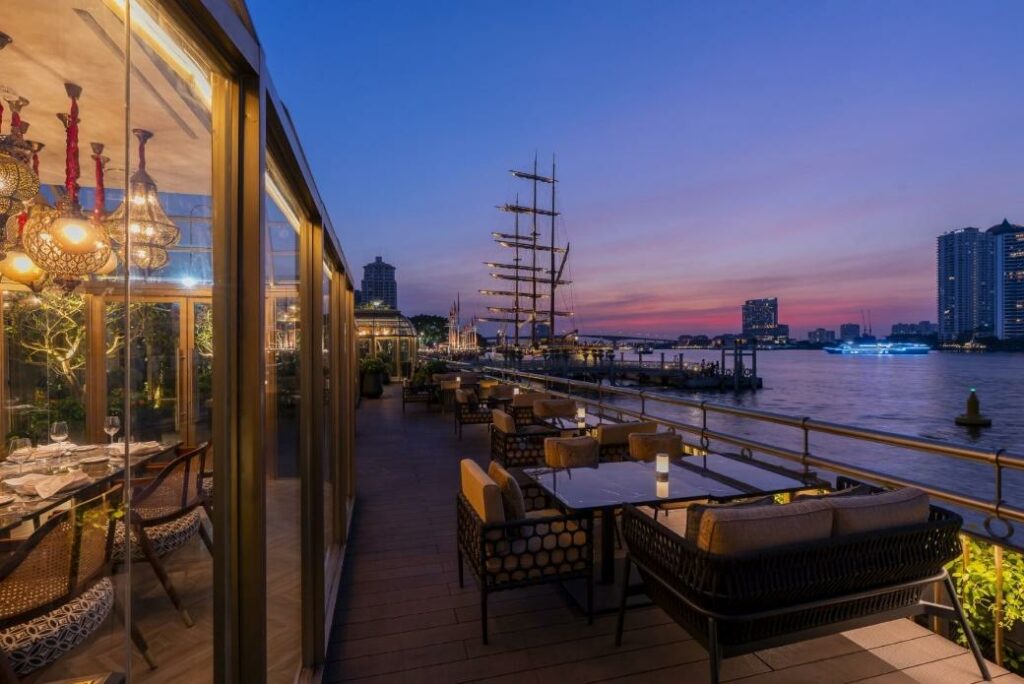 The Crystal Grill House: Bangkok Marriott Marquis Queen’s Park and ...