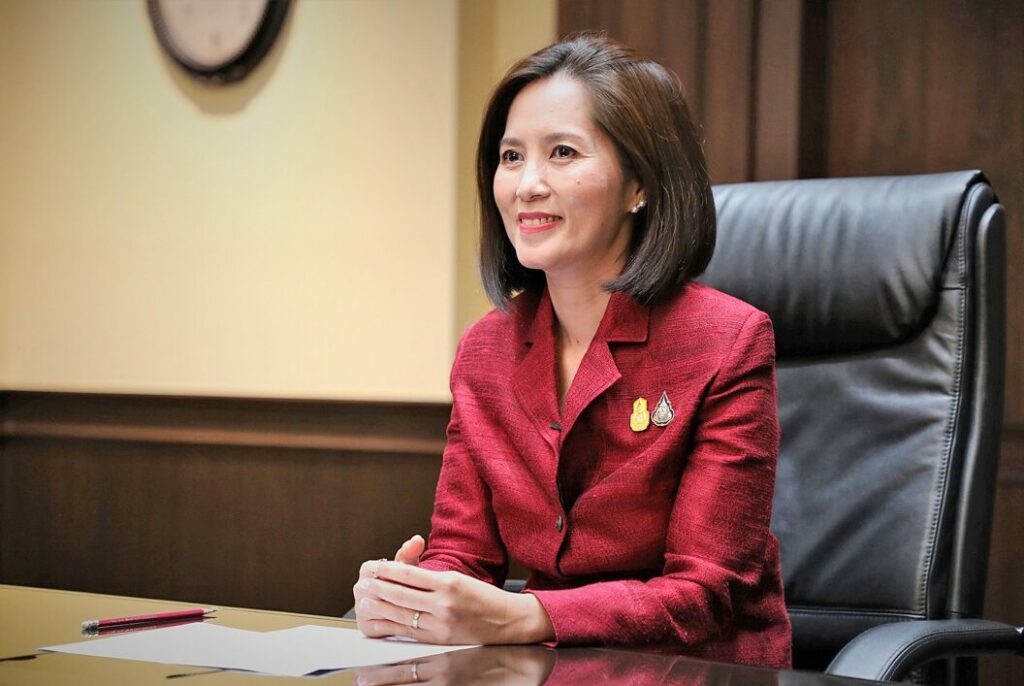 Mario Maurer Defended Chinese Tourists Wearing Thai School Uniforms