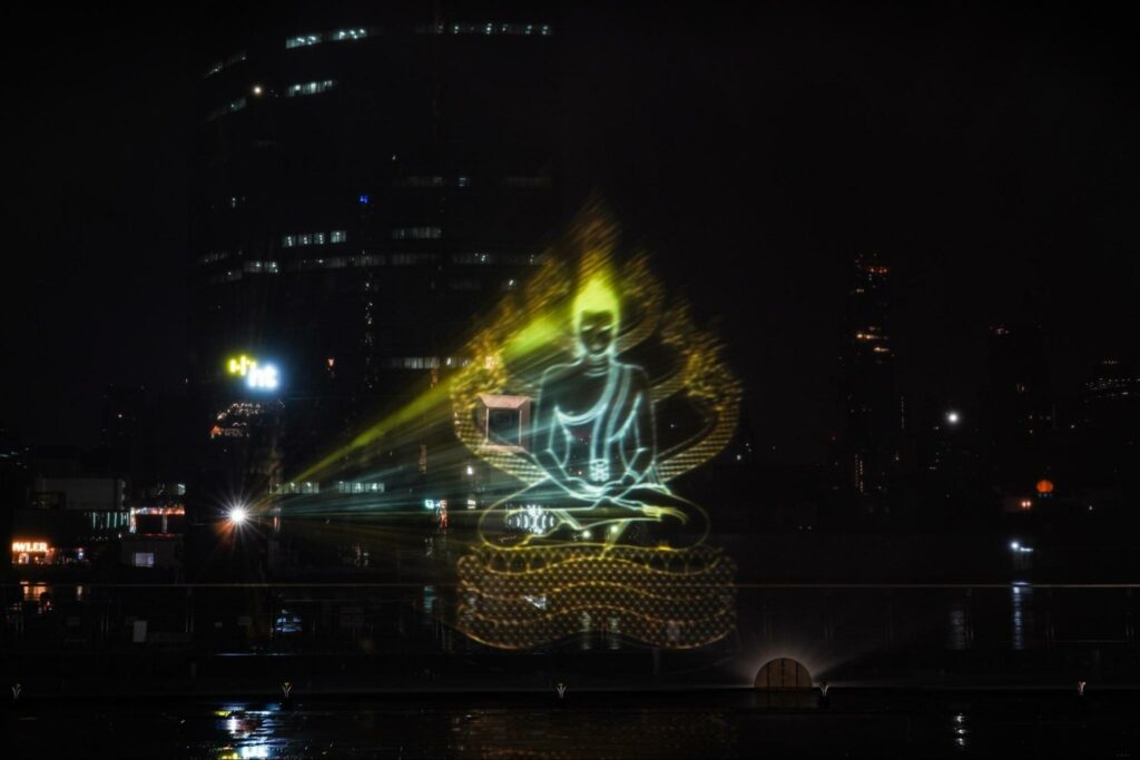 Join The Longest Multimedia Water Feature in Southeast Asia at ICONSIAM