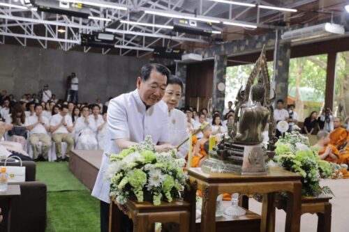 Tycoon Dhanin Loses His Beloved Wife Tawee, the Heart of the ...