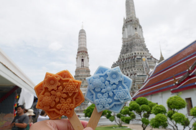 What’s Behind the Famous Wat Arun-Tile-Design Ice Cream?