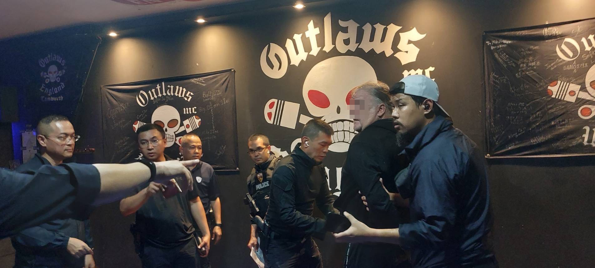 Police Arrest Gang Members As Suspects In A German Murder