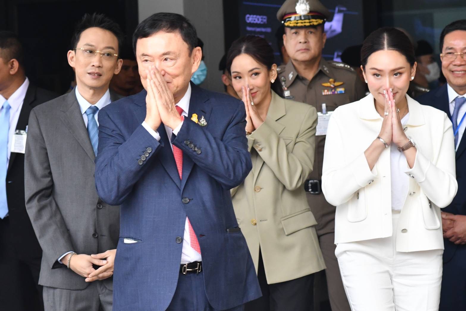 Thaksin Could Be Jailed For At Least 2 Years If He Misses The Royal Pardon