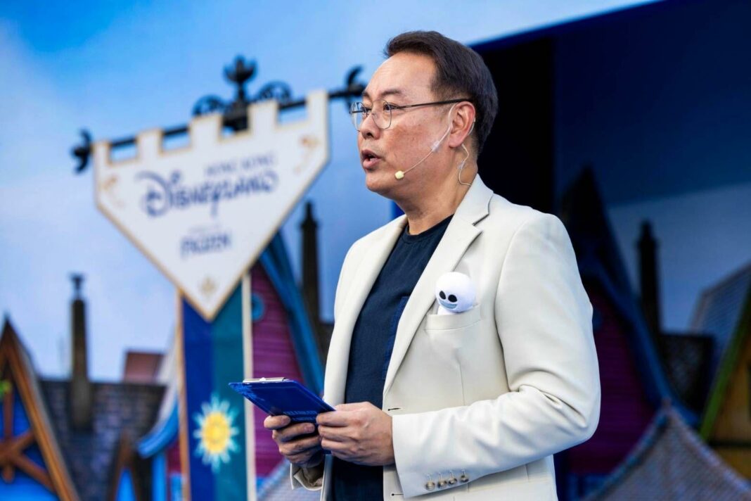 ICONSIAM Collaborates with Hong Kong Disneyland Unveiling the 10-meter ...