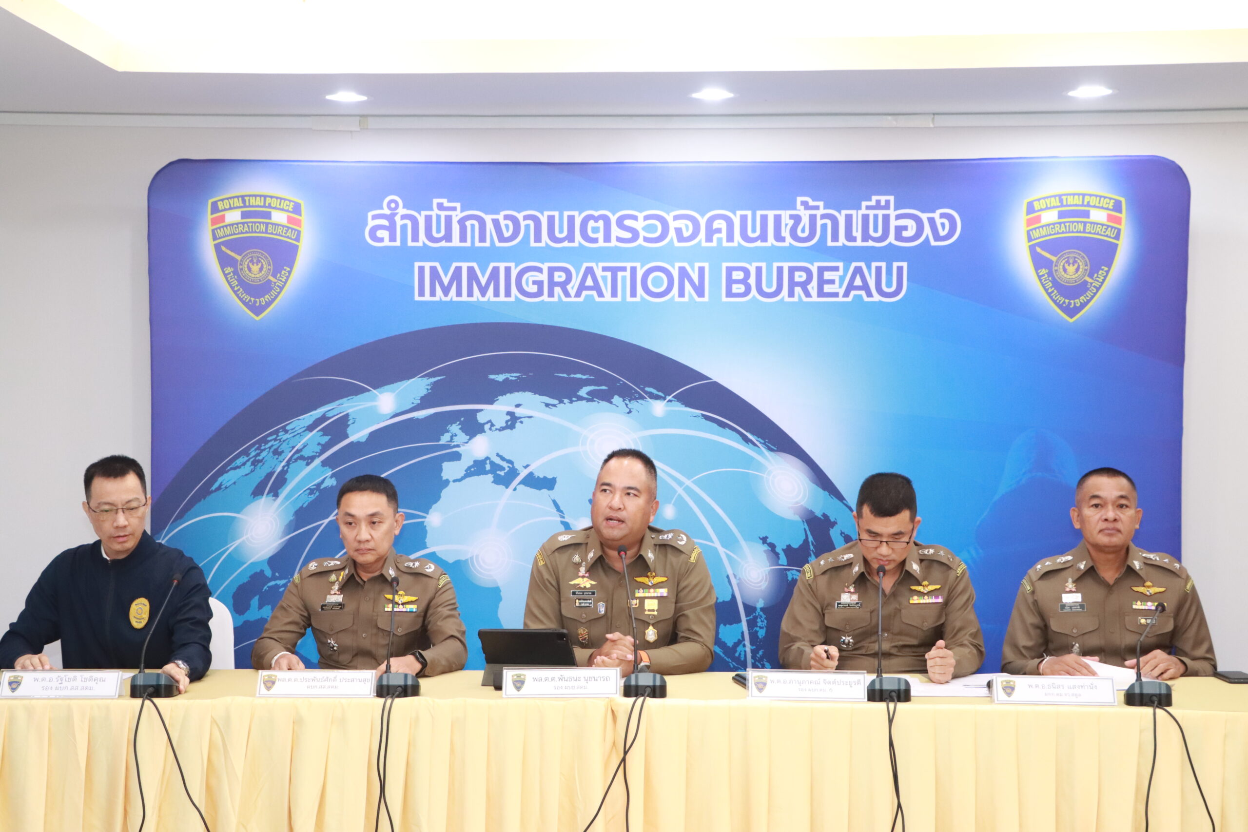 Pakistanis Arrested Over Foreigner Schengen Visa Scams