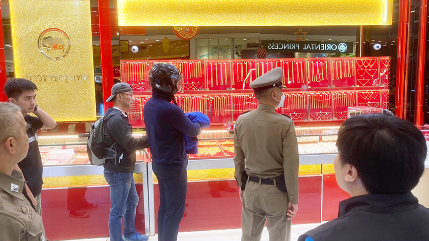 Rich Man's Son-in-law Is Arrested For Gold Robbery In Chiang Mai