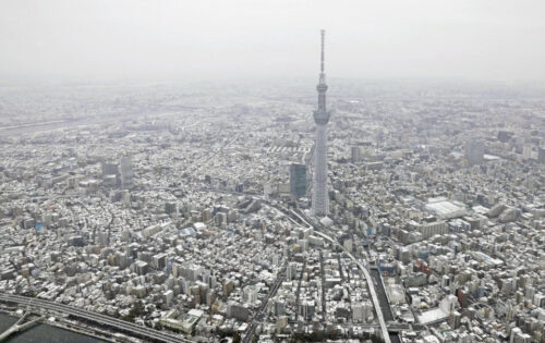 Heavy Snow Leaves More Than 130 Injured in Tokyo