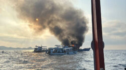 Panicked Passengers Jump Into Koh Tao Sea When Fire Breaks Out