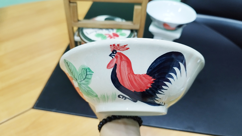 Lampang Ceramics Crisis: Chinese Online Dumping Threatens Local Makers
