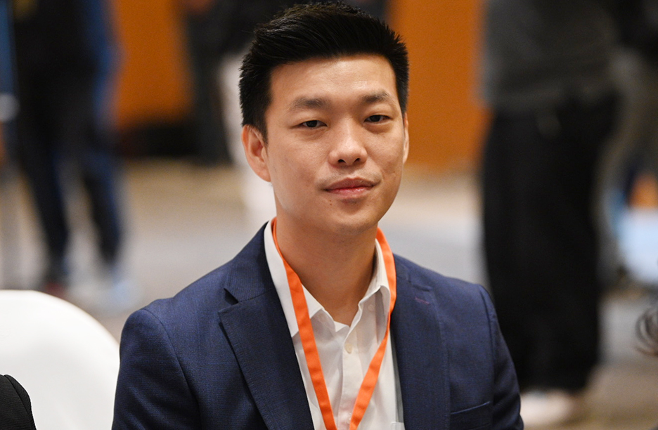 Who is Natthaphong Ruangpanyawut, the Leader of the People's Party?