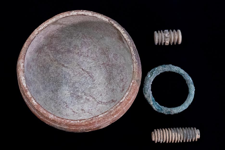 U.S. Returns Ancient Ban Chiang Artifacts to Thailand in the Right Time