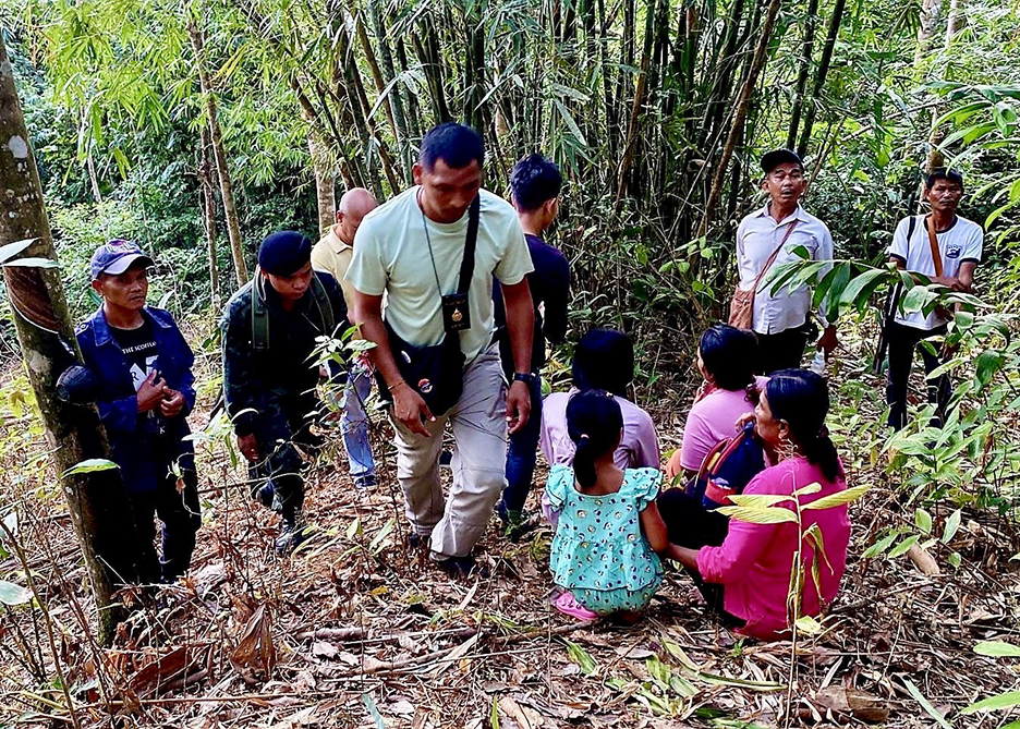 Children Among Myanmar Migrants Found Abandoned in Ranong Forest