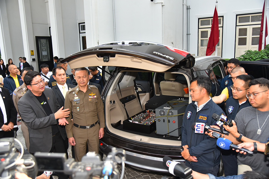 Chinese Cybercrime Bust in Thailand, Over 700 million Calls Using Fake ...