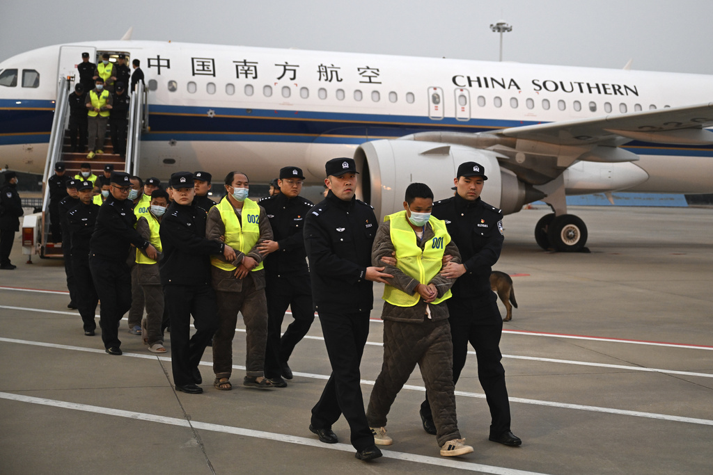 China Begins Repatriation from Thailand of More Than 1,000 Online Scam ...