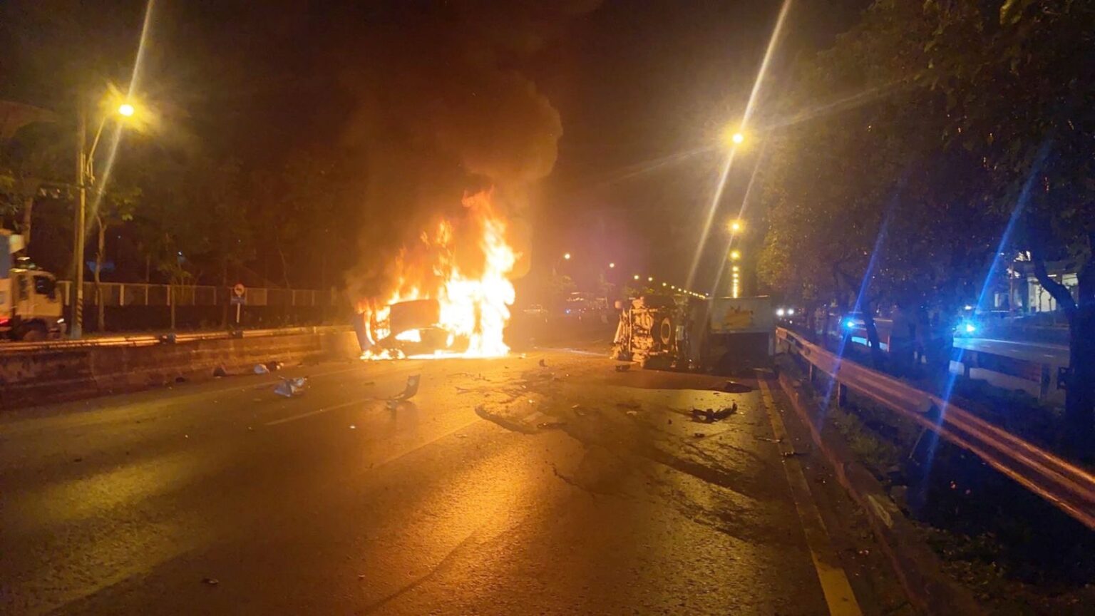 Million-Dollar Ferrari Bursts Into Flames on Bangkok Road
