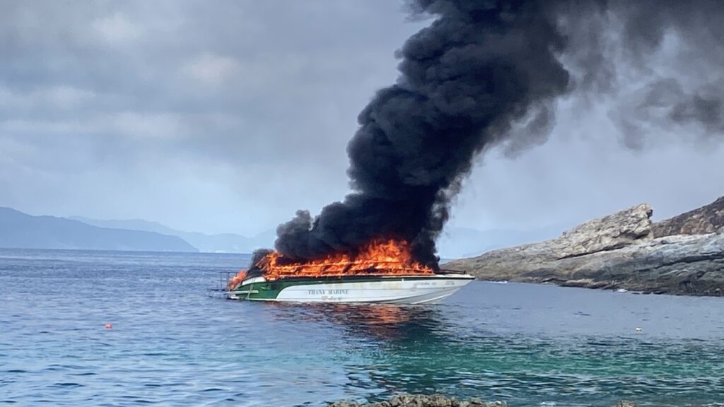Speedboat Fire Off Phuket Coast Injures Russian Tourists