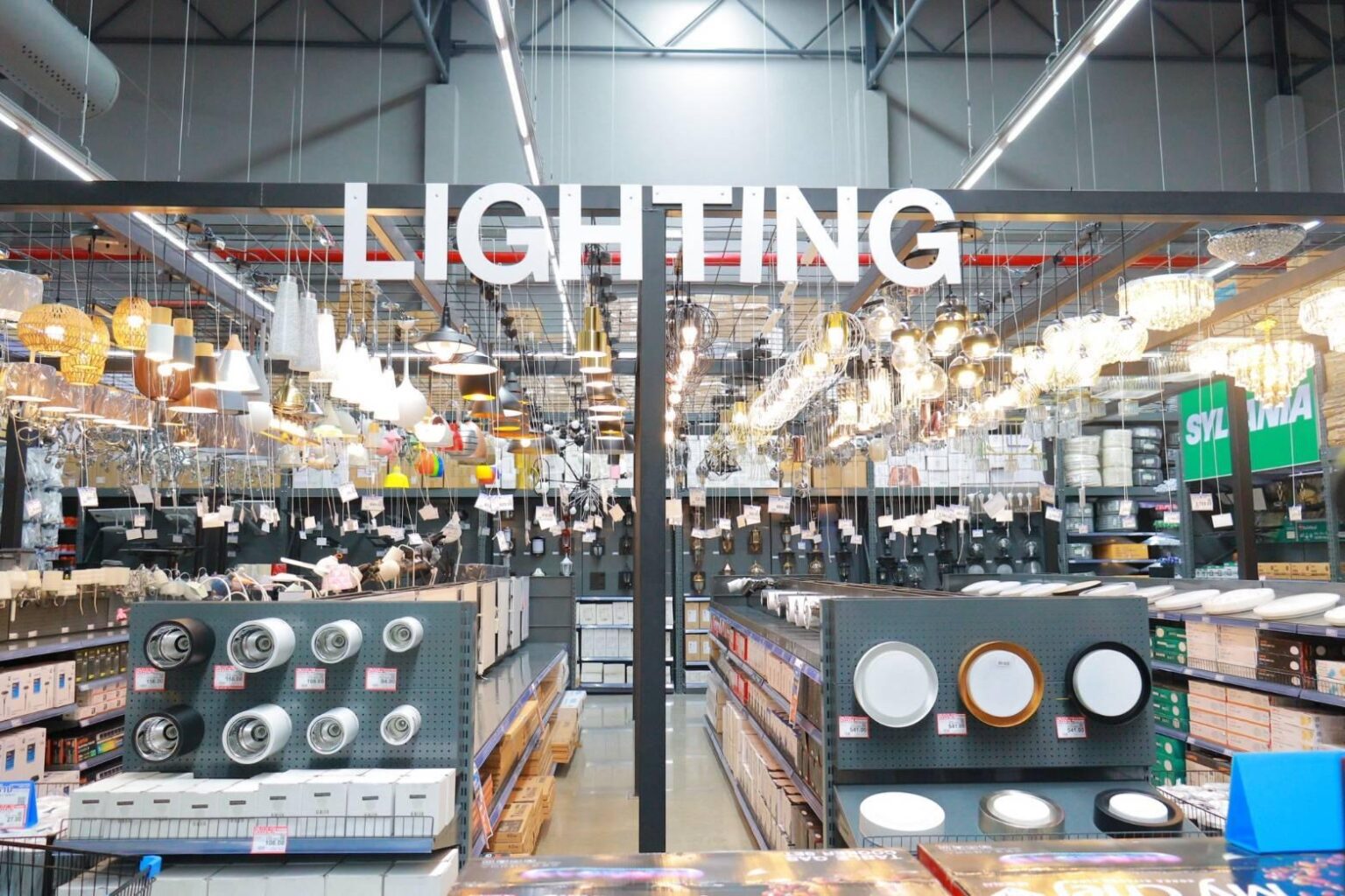 Hardware House Opens 10,000 sq m Flagship Store at Future City Rangsit