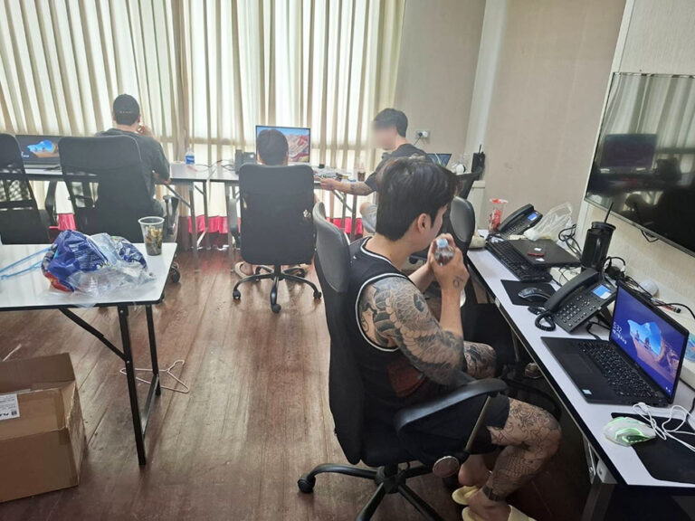 Korean Loan Sharks Jump from Chonburi Villa During Police Raid