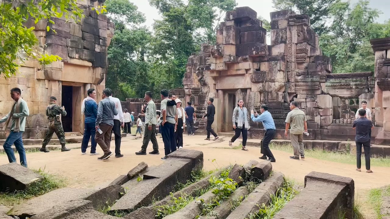 Thai-Cambodia Military Reach Ta Muen Thom Temple Tourism Deal