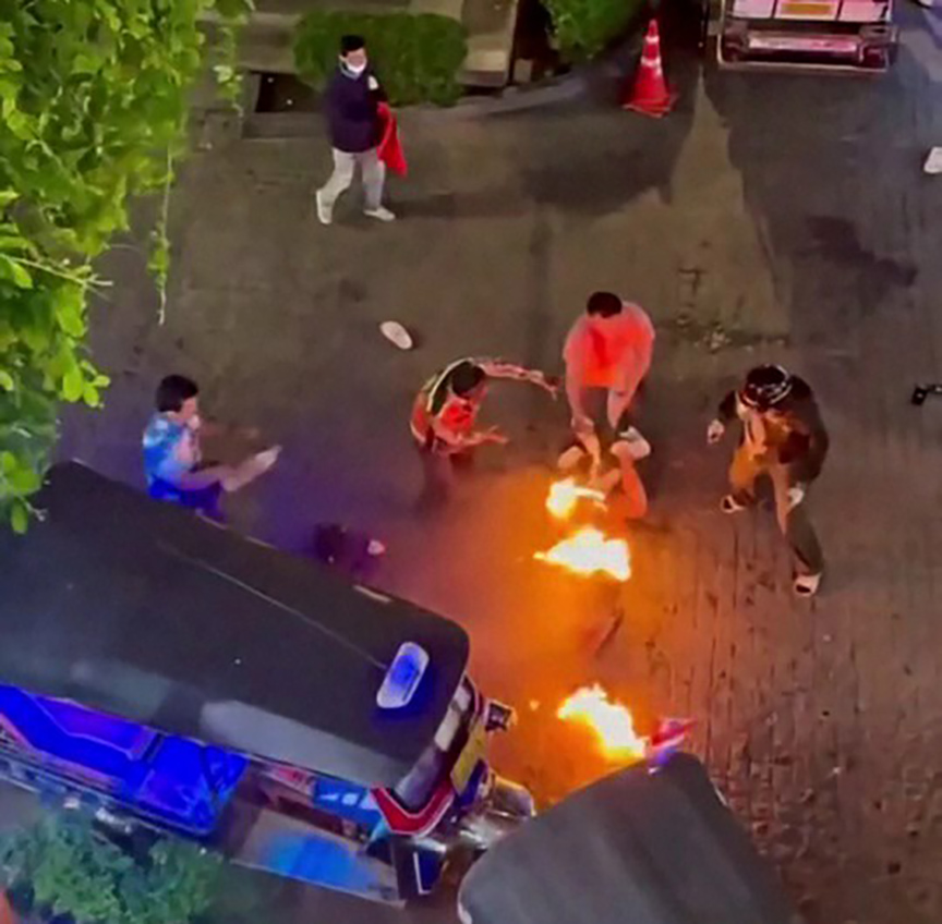 Unemployed Man Sets Malaysian Tourist Couple on Fire in Bangkok