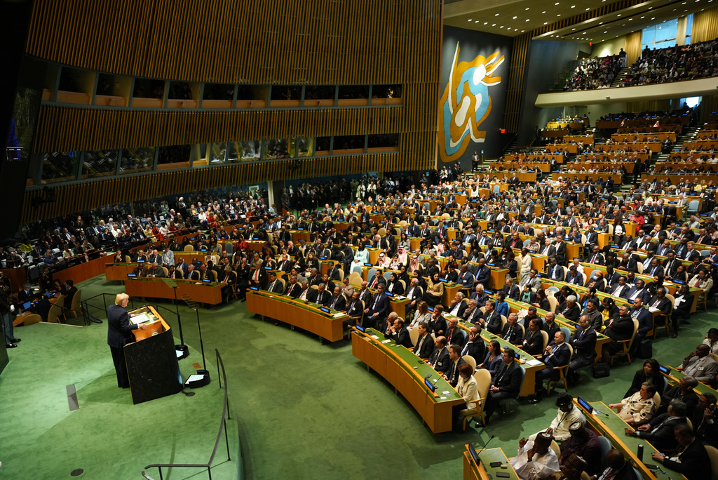 Trump in Speech to UN Says World Body 'Not Even Coming Close to Living ...