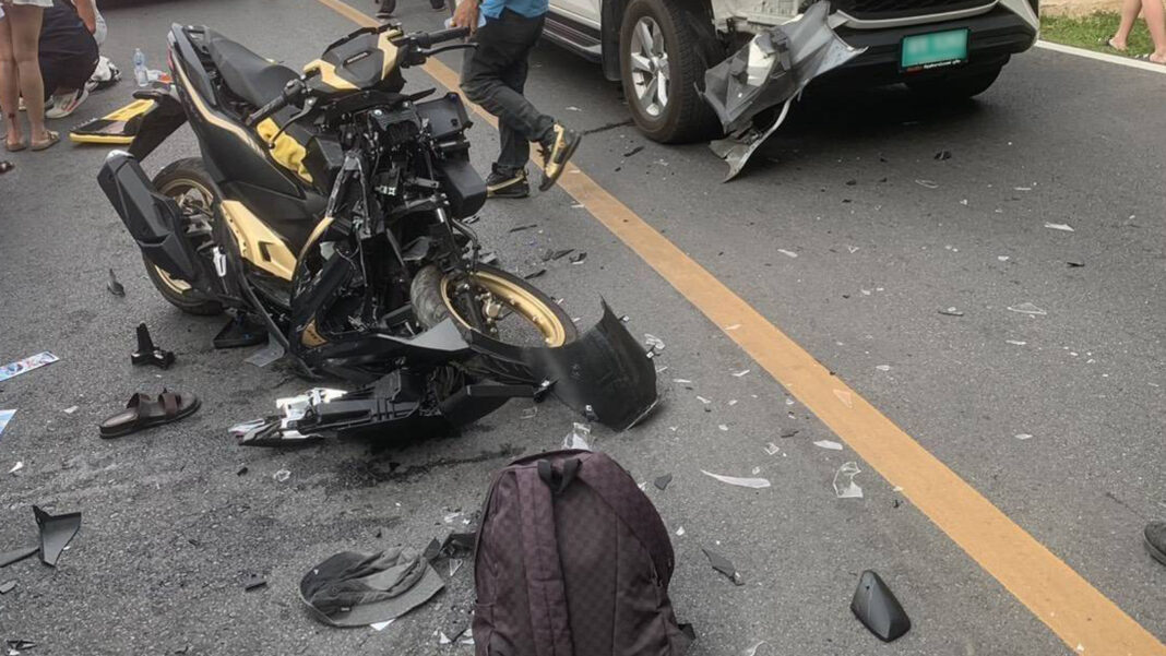 Tourist Killed After Motorcycle Veers Into Car in Phuket