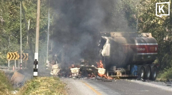 Oil tanker crash sparks blaze on Korat mountain road