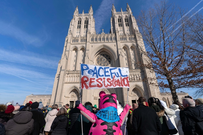Buddhist monks' 15-week walk for peace ends in Washington, DC