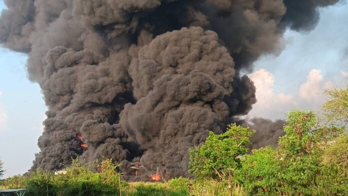 Factory fire with explosions erupts at thinner plant in Chachoengsao