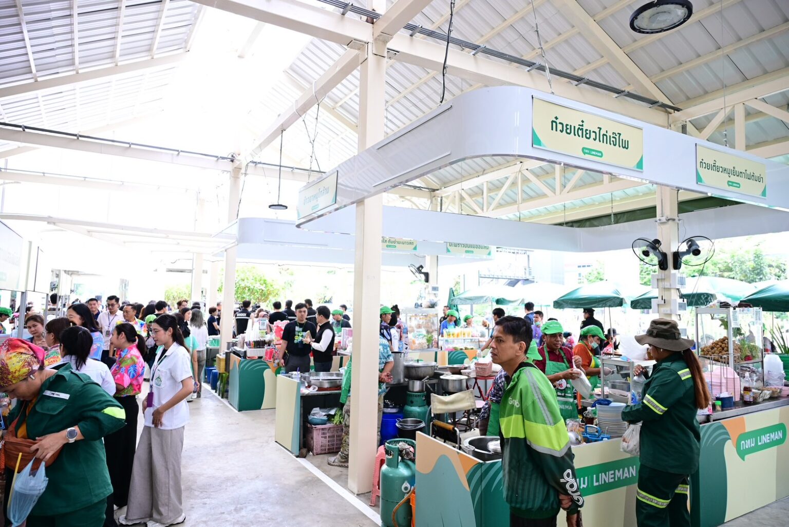 Bangkok aims to upgrade Thai street food with new Hawker Center